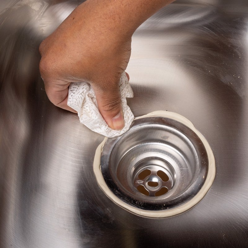 How To Use Plumbers Putty On Kitchen Sink Things In The Kitchen